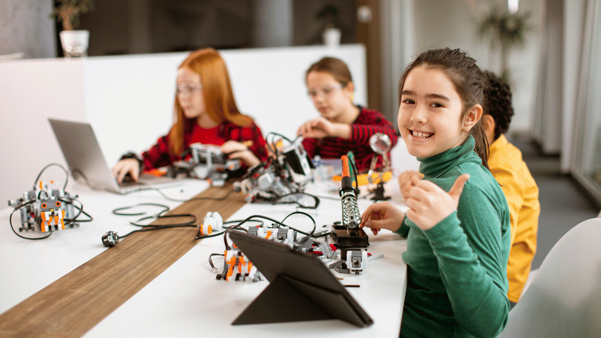 Maker Projects – Community STEM Engagement Grants